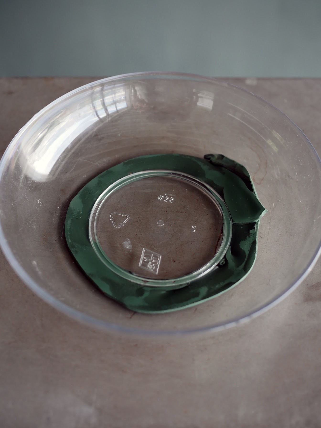 Tutorial: Using A Pin Frog In Event Floral Design - Botanical Brouhaha