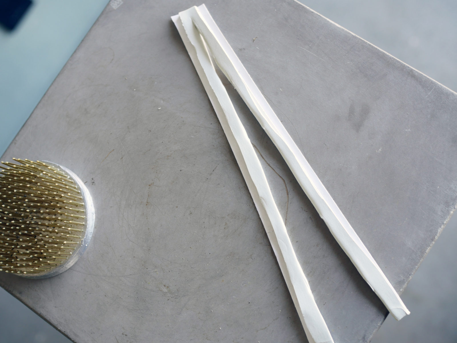 How To: Use a Pin Frog - Botanical Brouhaha